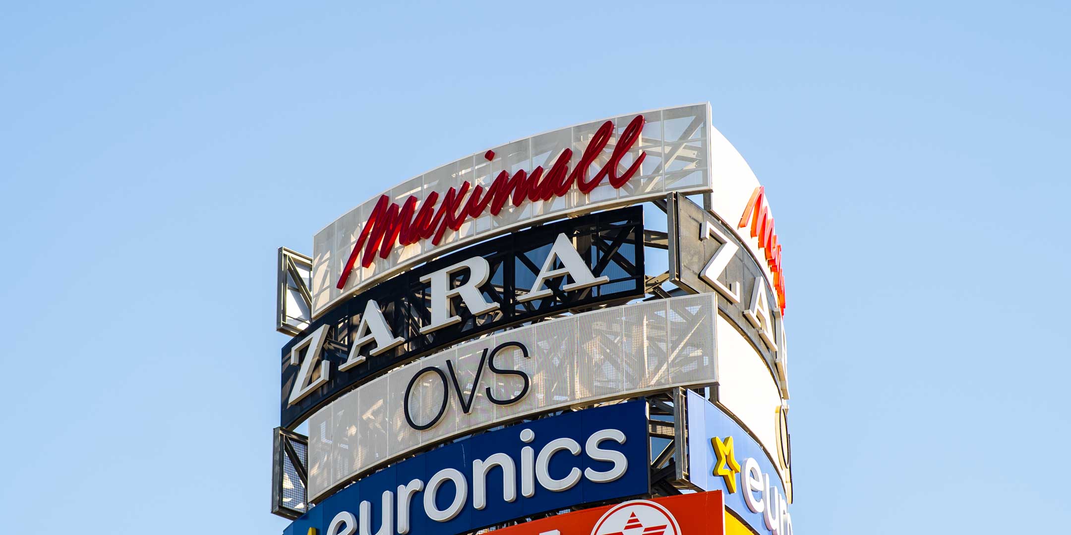 Insegne e Totem - Tremil